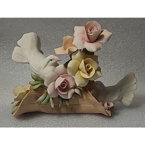 Capodimonte | Art | Capodimonte Italy Porcelain Doves Pink Yellow ...